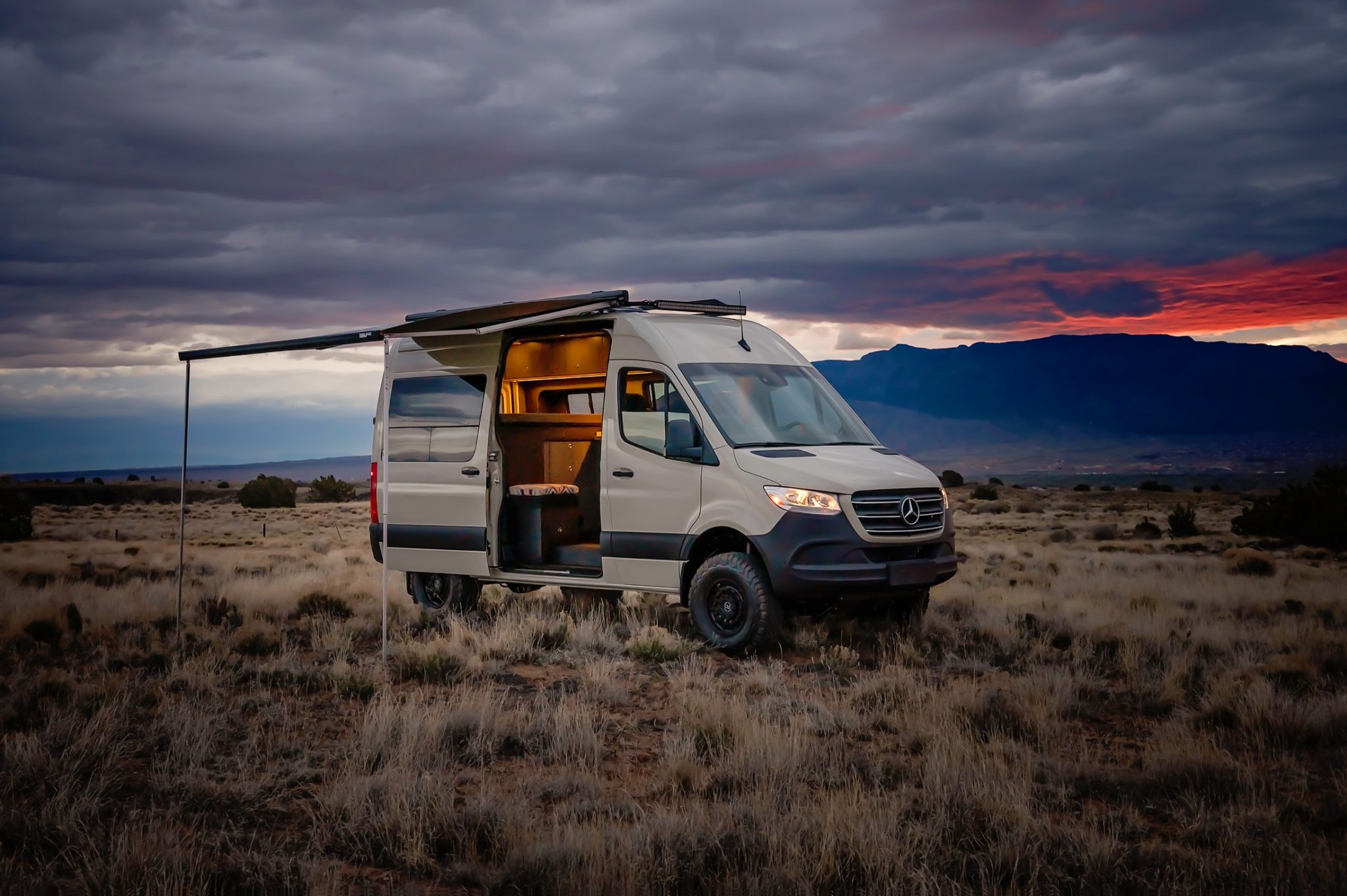 Builds – Rally Van LLC